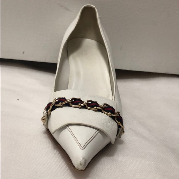 Gucci | Shoes | Gucci White Pointed Toe 2 Heel | Poshmark